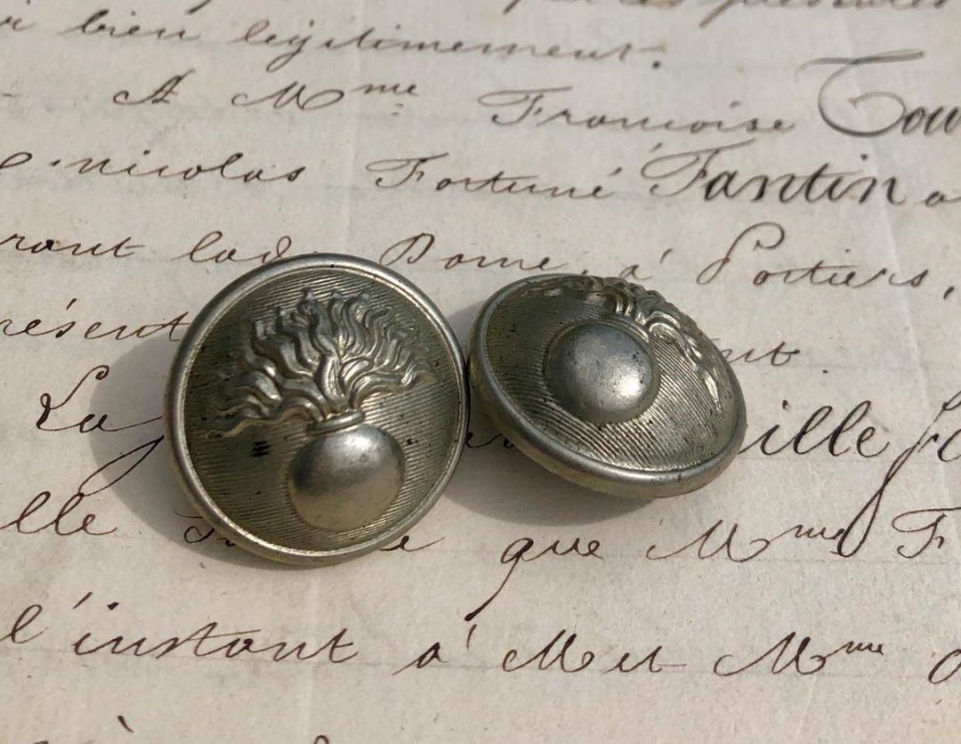 Vintage Antique French Military Buttons Paris Grenadiers Artillery ...