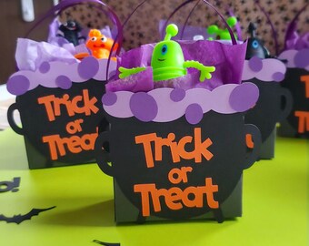 Witches Cauldron Halloween Trick or Treat Party Favor - Etsy