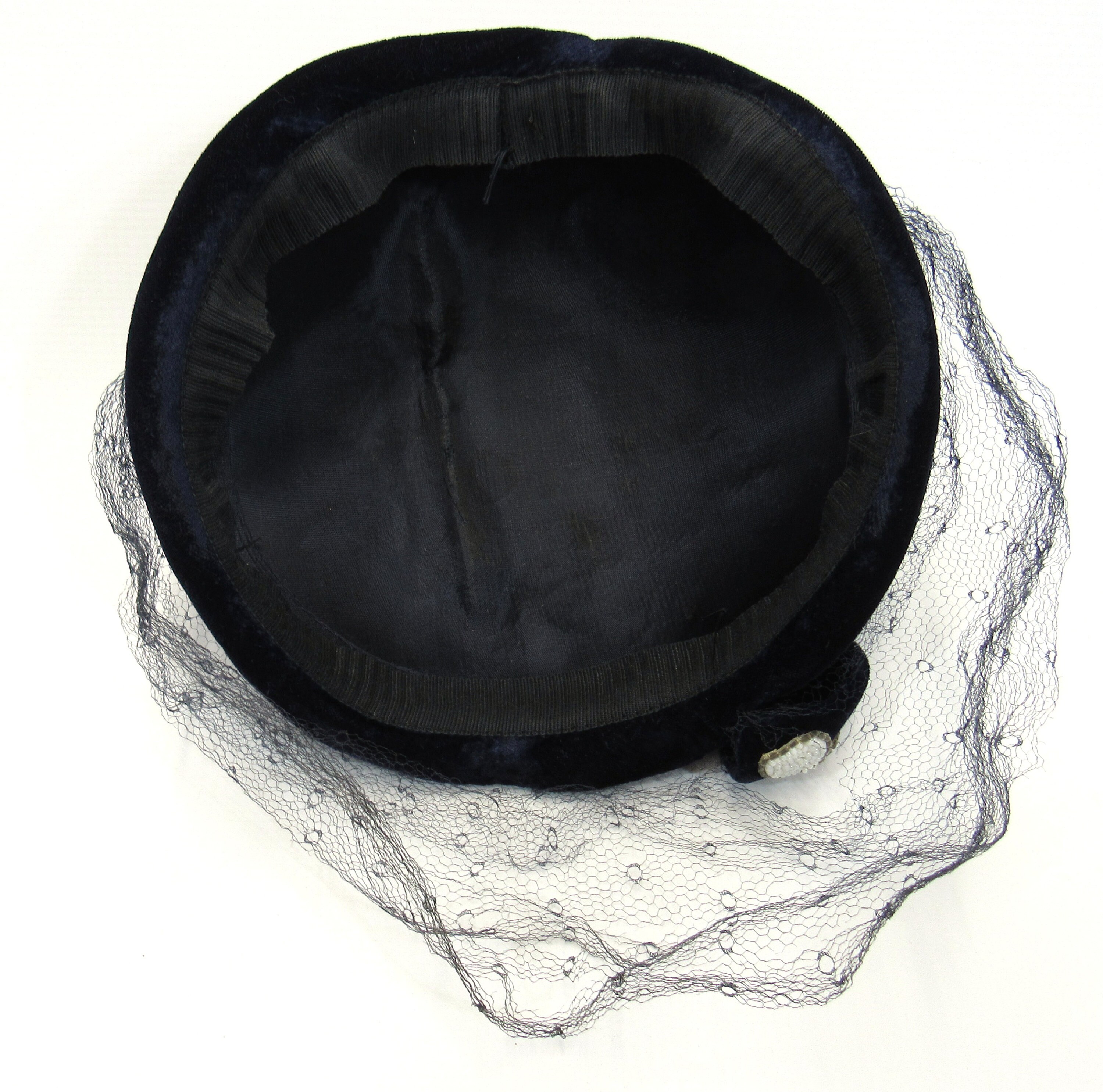 Vintage Blue Velvet Beaded Calot Hat With Netting Chaplet Curvette ...