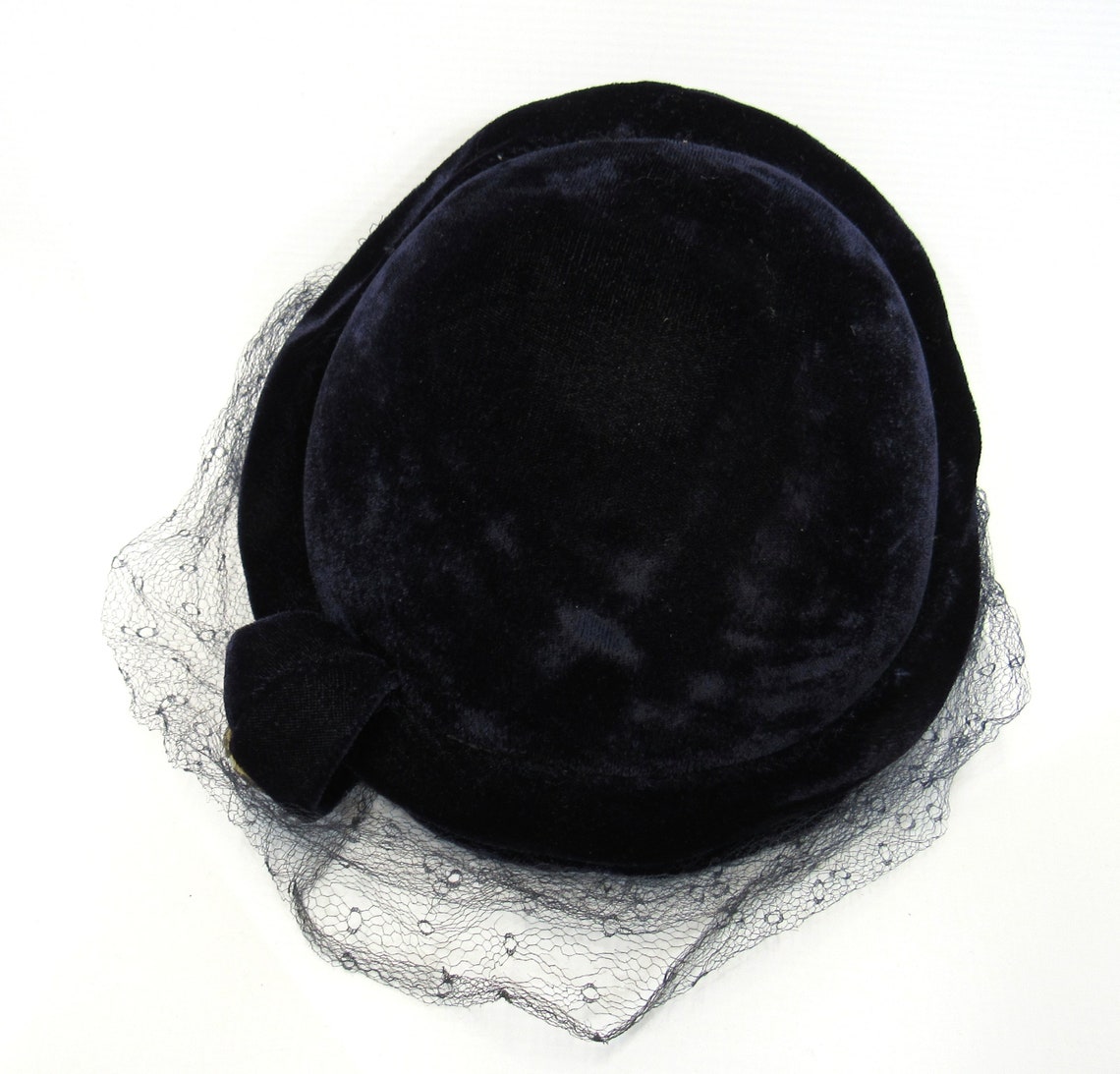 Vintage Blue Velvet Beaded Calot Hat With Netting Chaplet Curvette ...