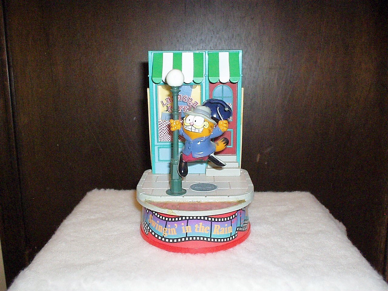 Vintage Enesco Garfield Swingin' in the Rain Action Musical Music Box ...