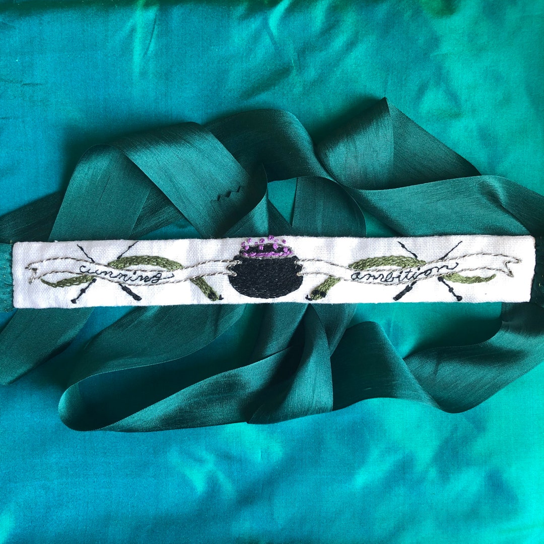 18th Century Hand Embroidered Garters lion Digital - Etsy