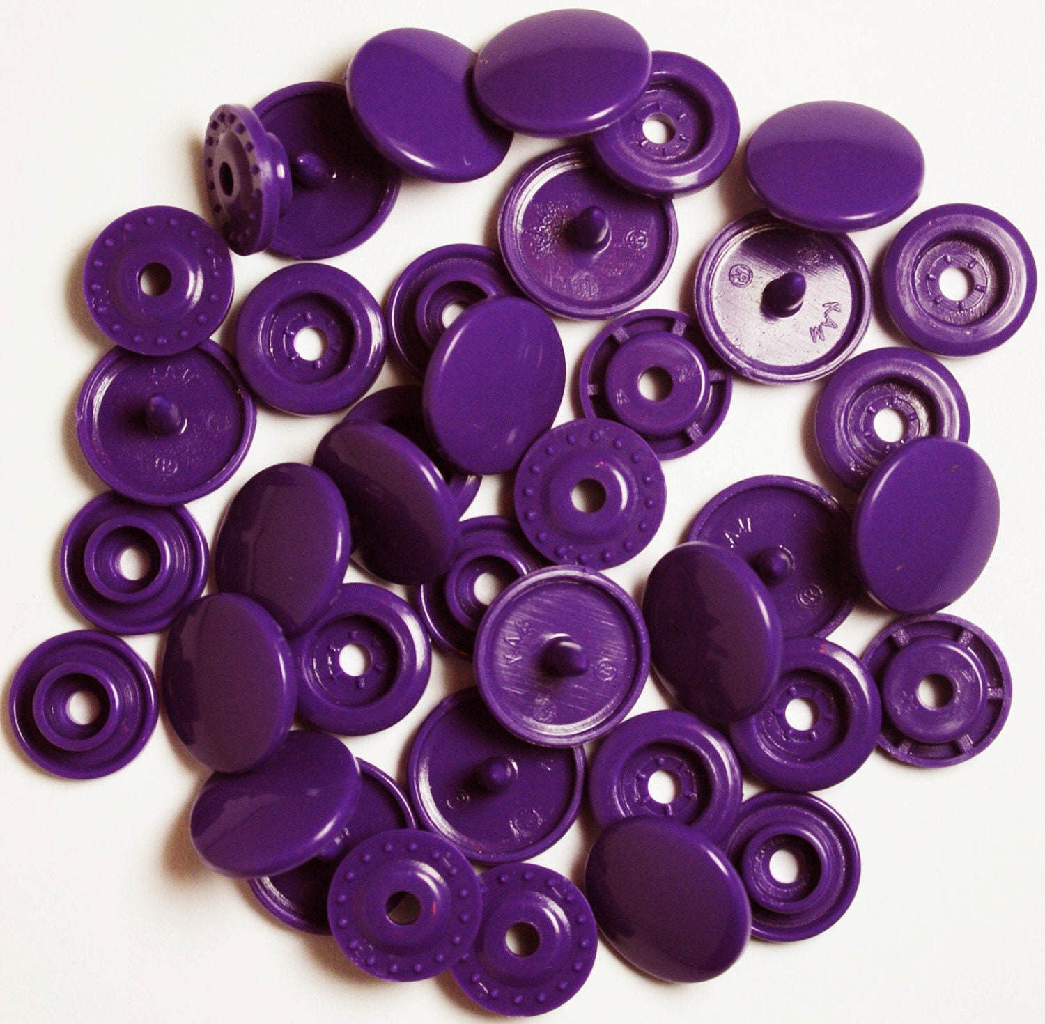 Home & Hobby KAM Plastic Resin Snaps For Crafts Diapers and Scarves ...