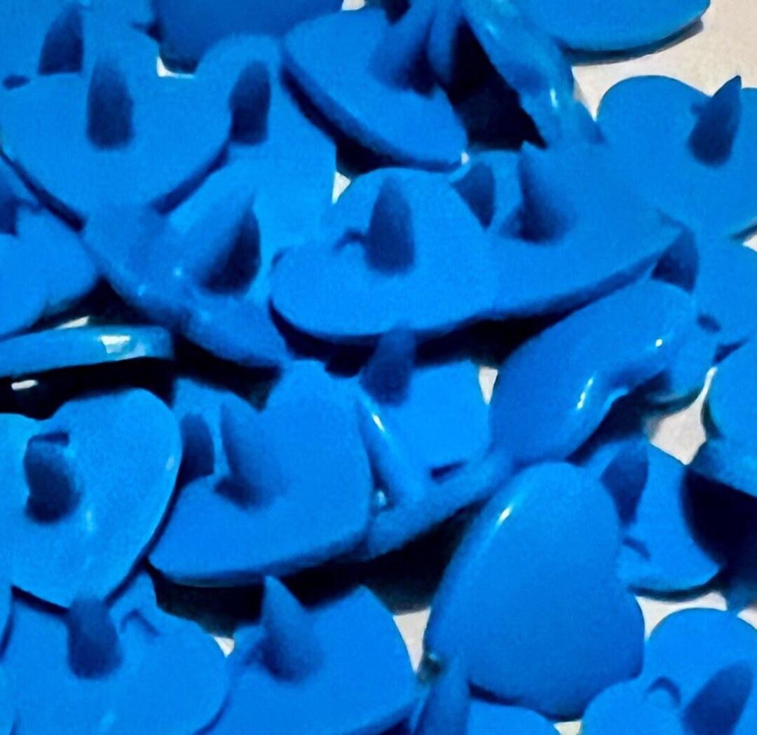 KAM Snaps Hearts 100 Bright Blue (B8) ONLY Plastic Resin Snaps Crafts ...