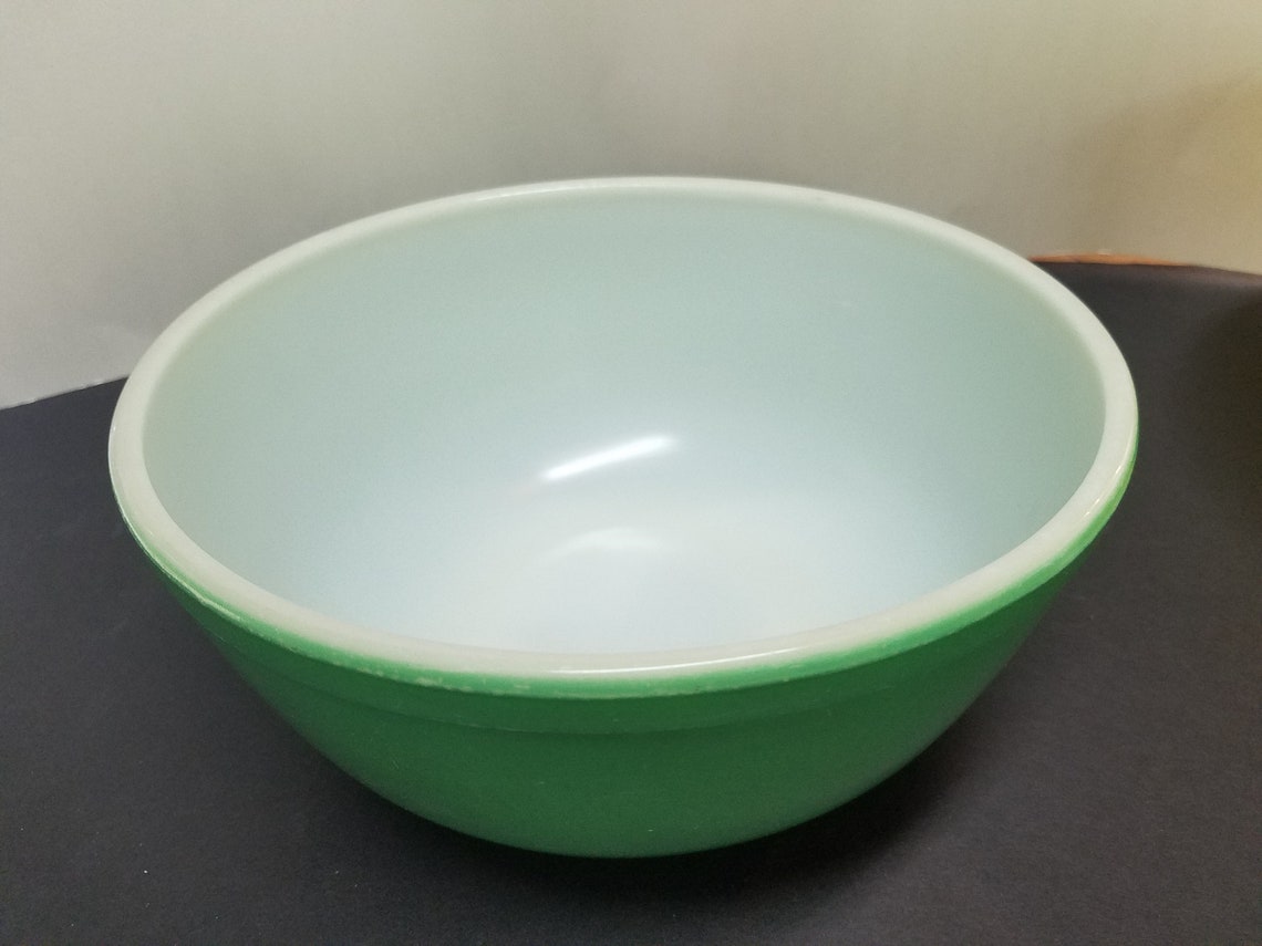 Vintage Pyrex Primary Colors Nesting Mixing Bowls Set of 4 - Etsy