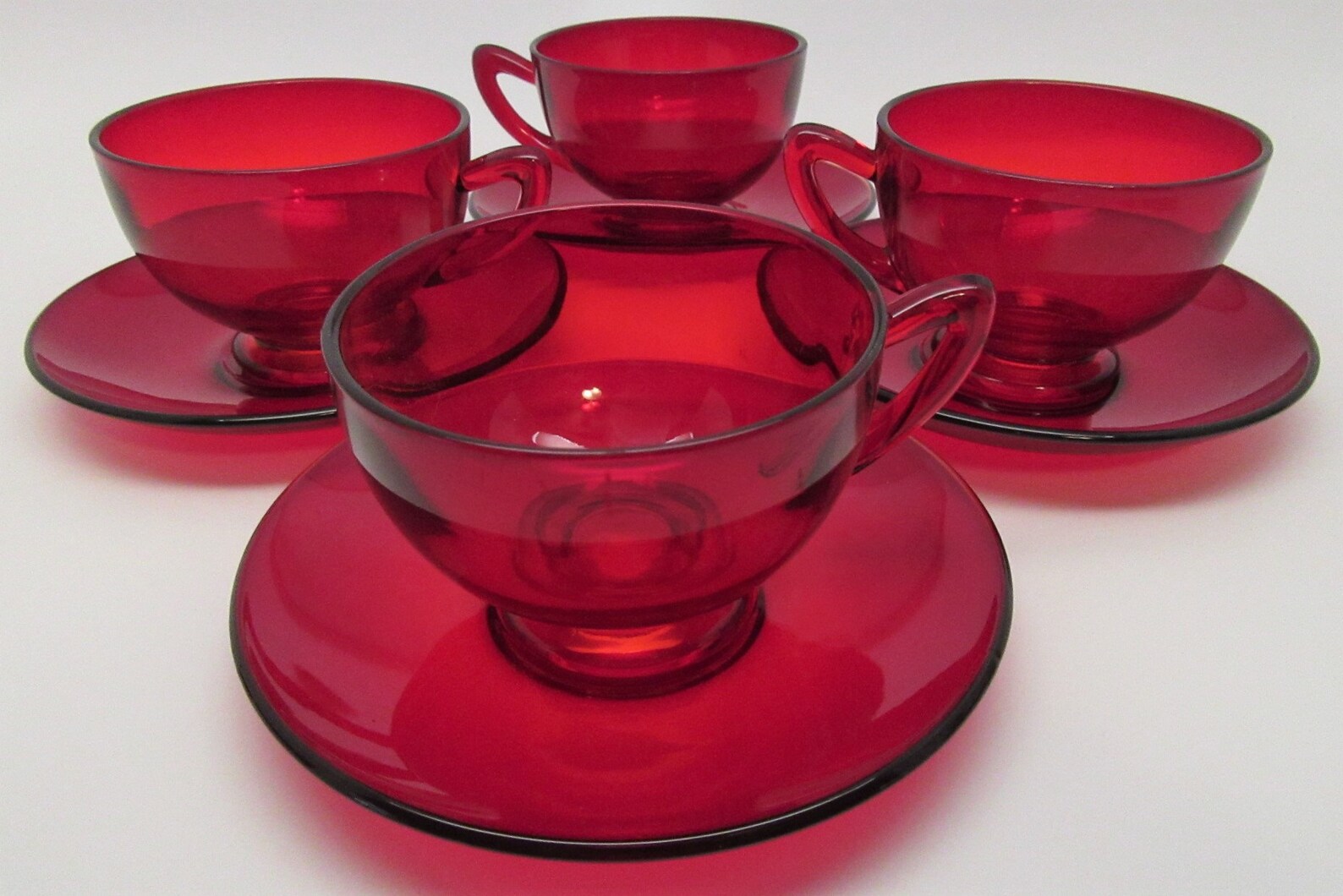 Vintage Ruby red teacups & saucers set of 4 stunning red teacups red ...