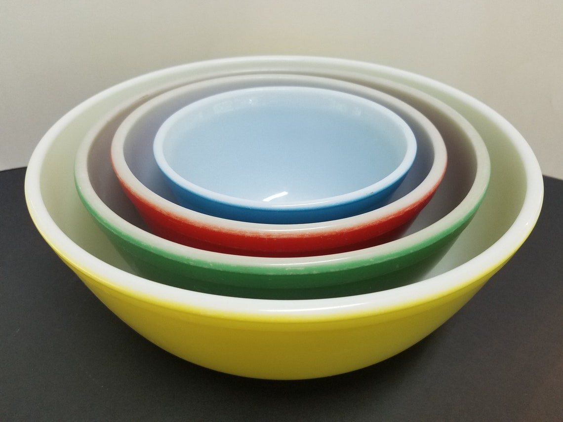 Vintage Pyrex Primary Colors Nesting Mixing Bowls Set of 4 - Etsy