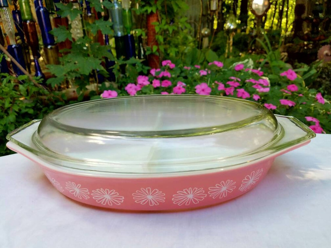 Pyrex PINK daisy divided Vegetable divided casserole Pyrex | Etsy