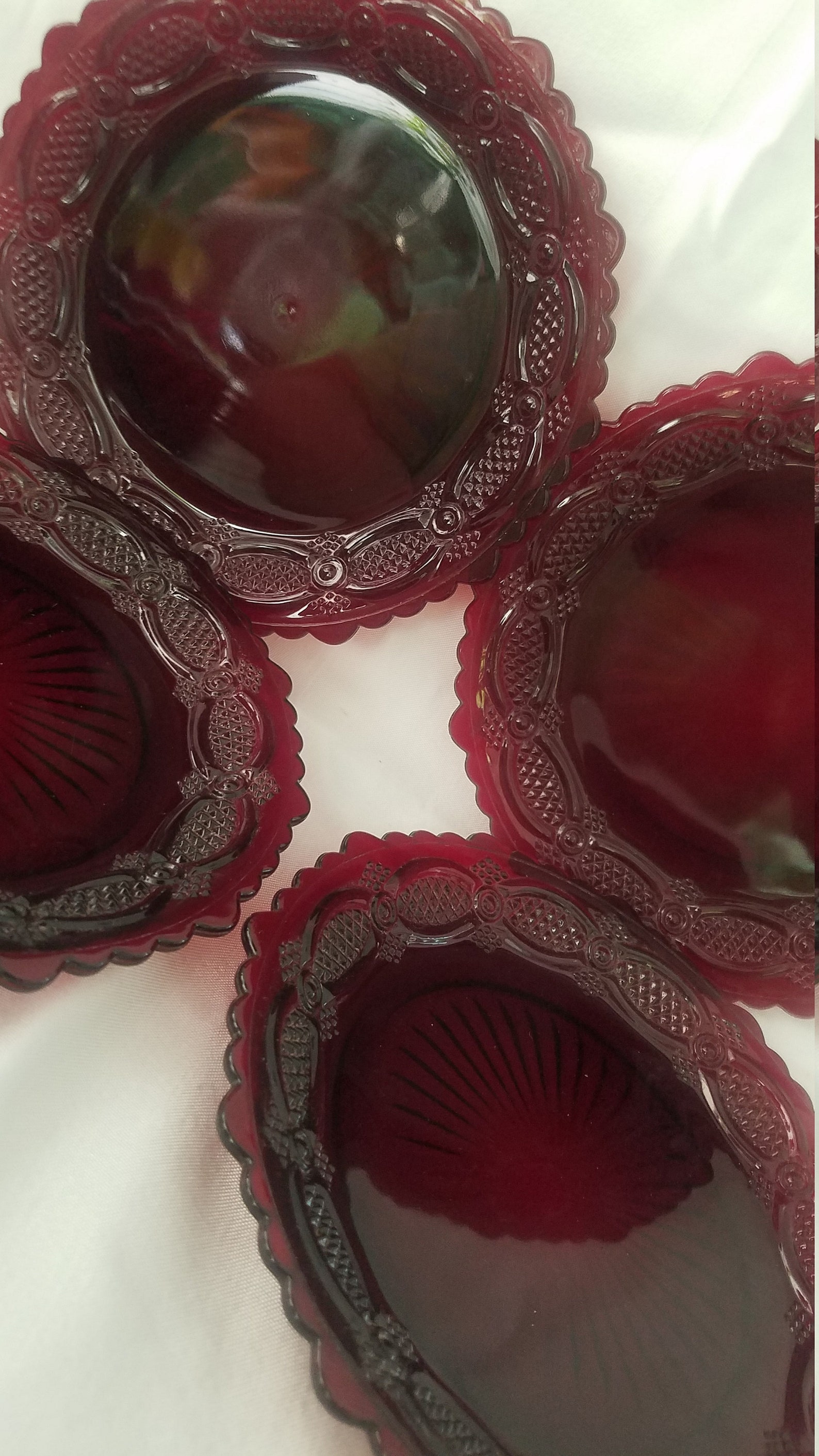 Avon Cape Cod Salad Plates Set of 4 Ruby Plates Avon Red - Etsy