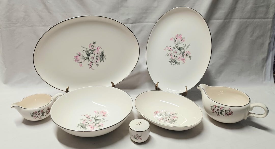 Taylor Smith & Taylor Floral Dinnerware Serving Pieces TST 224 Veggie ...