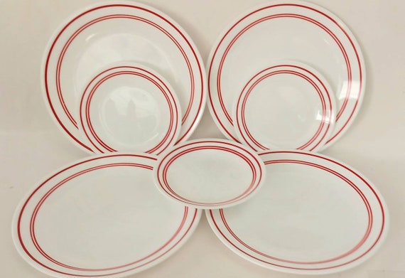 Corelle Classic Cafe Red Dinnerware 4 Dinner Plates 3 Bread - Etsy