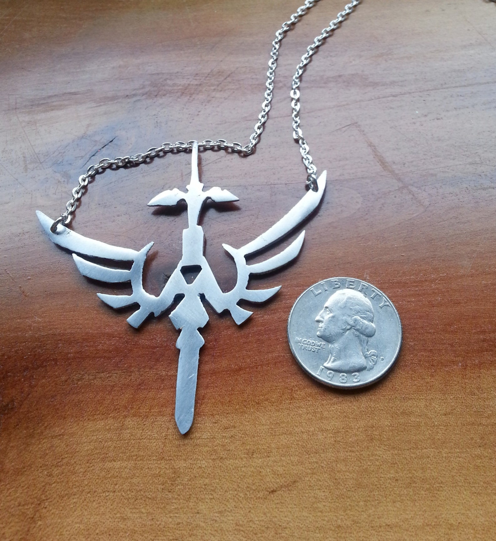 Legend of Zelda Heroes Crest Hyrule Symbol Triforce Necklace Gold or ...