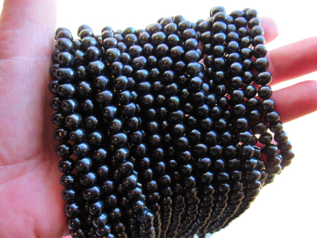 Black Freshwater Pearl Beads: Iridescent Round Pearls, 6-7mm 54 Pc ...