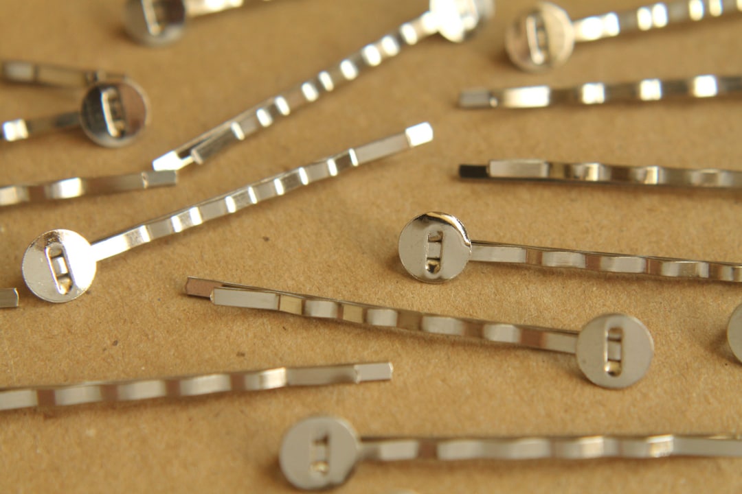 20 Pc. Silver Bobby Pins, 8mm Pad | FI-062 - Etsy