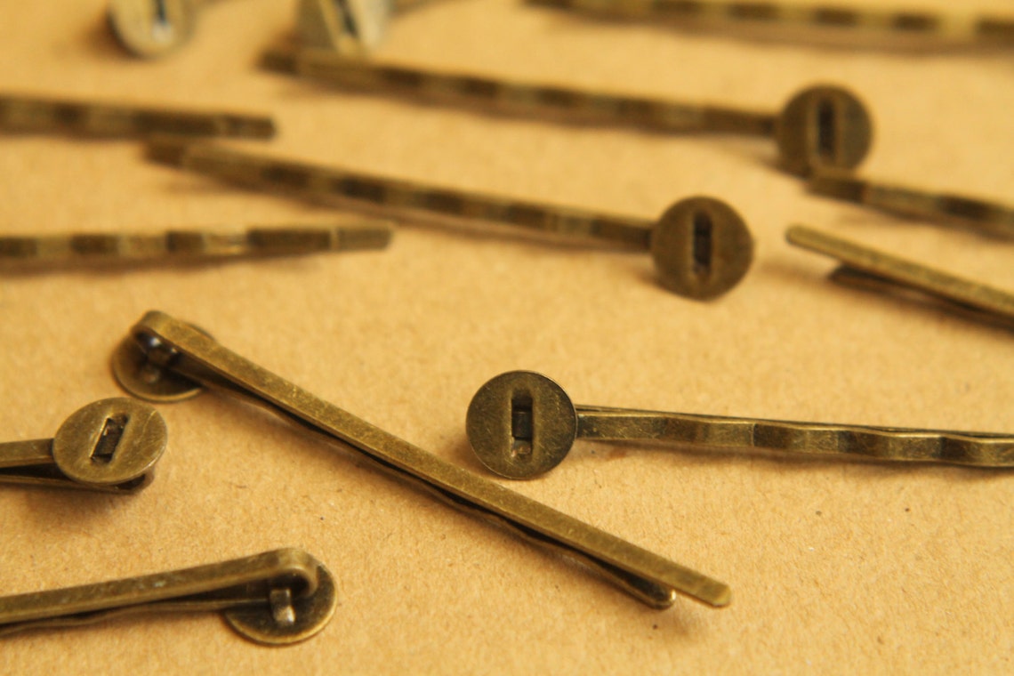 20 Pc. Antique Brass Bobby Pins 8mm Pad FI-061 - Etsy