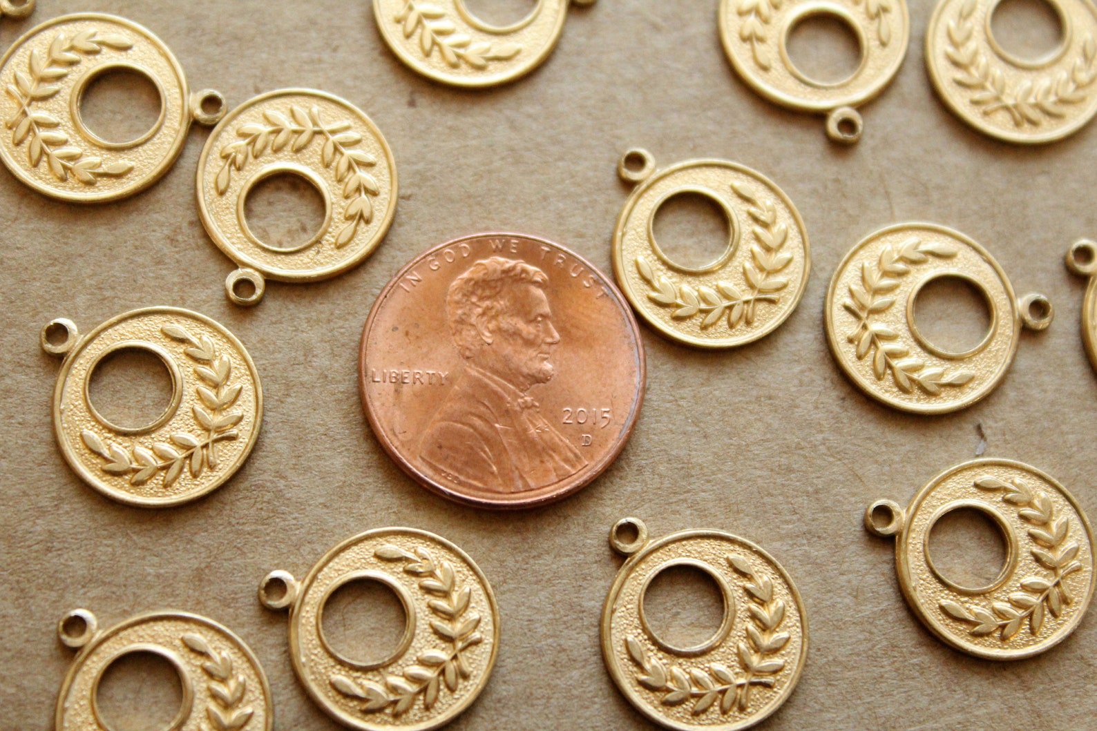 4 Pc. Raw Brass Laurel Wreath Coin Charms: 16mm by 14mm Made - Etsy