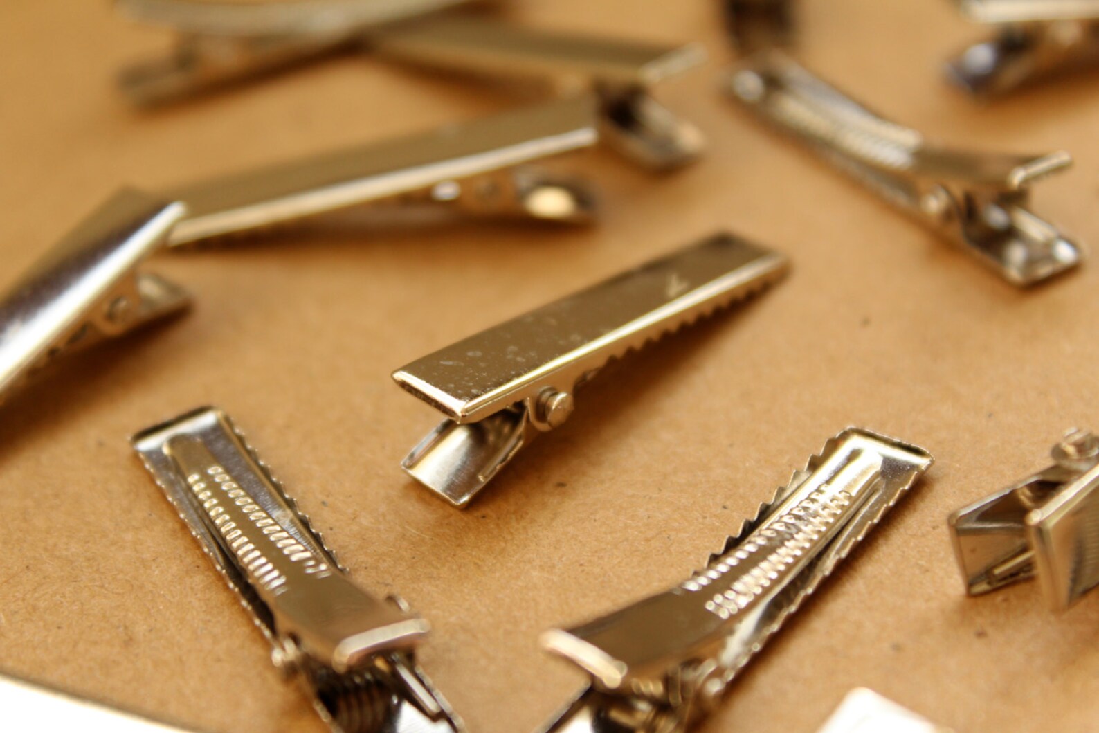 20 Pc. Silver Mini Alligator Pins, 34mm Long | FI-314 - Etsy