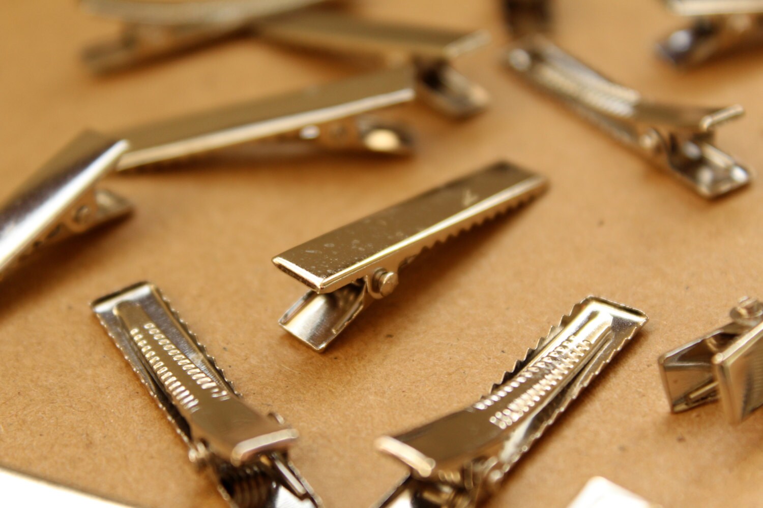 20 Pc. Silver Mini Alligator Pins, 34mm Long | FI-314 - Etsy