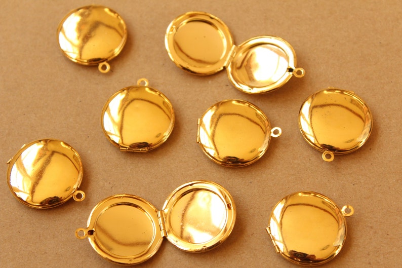 3 Pc. Gold Round Lockets 25mm X 28mm | LOC-055 - Etsy