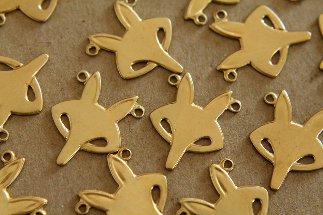 6 Pc. Raw Brass Fox Head Pendants: 18mm by 23mm - Made in USA | RB-074 ...