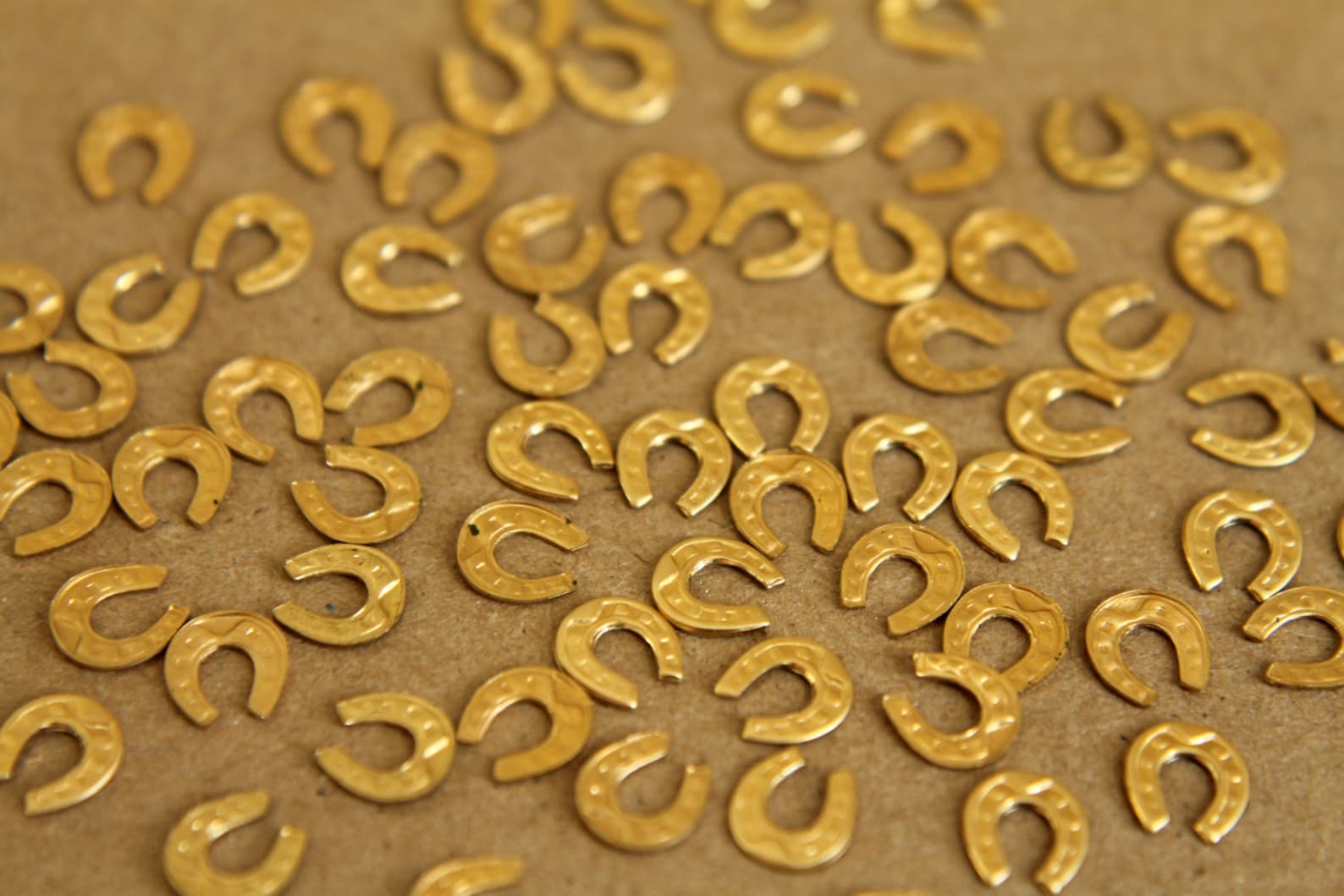 20 Pc. Tiny Raw Brass Horseshoes: 6mm by 5.5mm Made in USA - Etsy