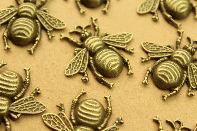 4 piezas de dijes grandes de abeja reina de bronce antiguo: 40 mm x 38 ...