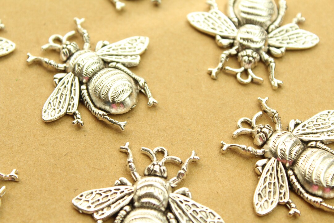4 Pc. Large Antique Silver Queen Bee Charms: 40mm by 38mm Queen Bee ...