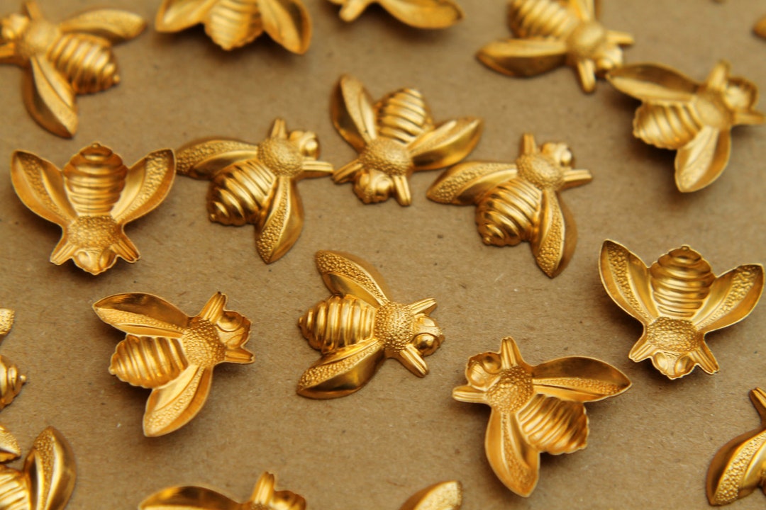 6 Pc. Large Raw Brass Bees: 17mm by 15mm - Made in USA | RB-070 - Etsy