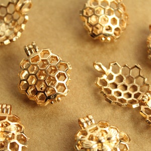 3 Pc. Gold Plated Beehive Diffuser Locket 26mm X 22mm Queen Bee Hive ...