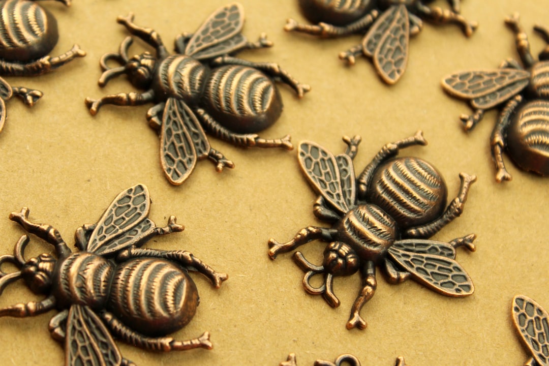 4 Pc. Large Antique Copper Queen Bee Charms: 40mm by 38mm Queen Bee ...
