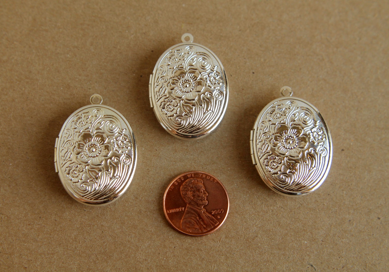 3 Pc. Silver Etched Floral Oval Lockets 24mm X 34mm - LOC-012 - Etsy