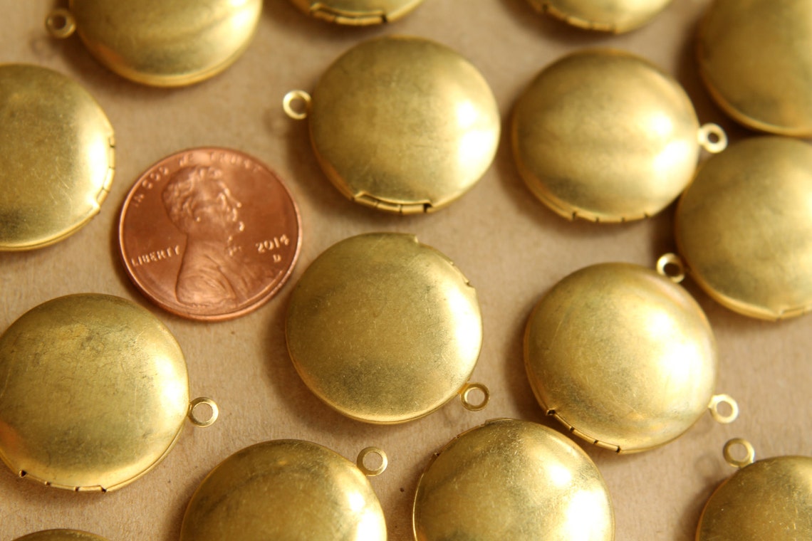 4 Pc. Small Raw Brass Round Lockets 20mm LOC-051 | Etsy