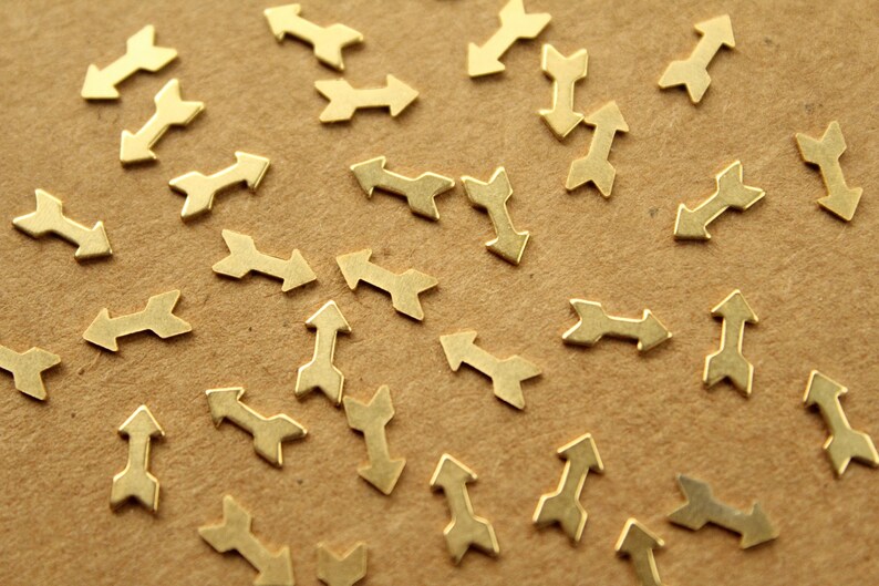 20 Pc. Tiny Gold Plated Brass Arrows: 8mm by 3.9mm - Made in USA | GLD ...