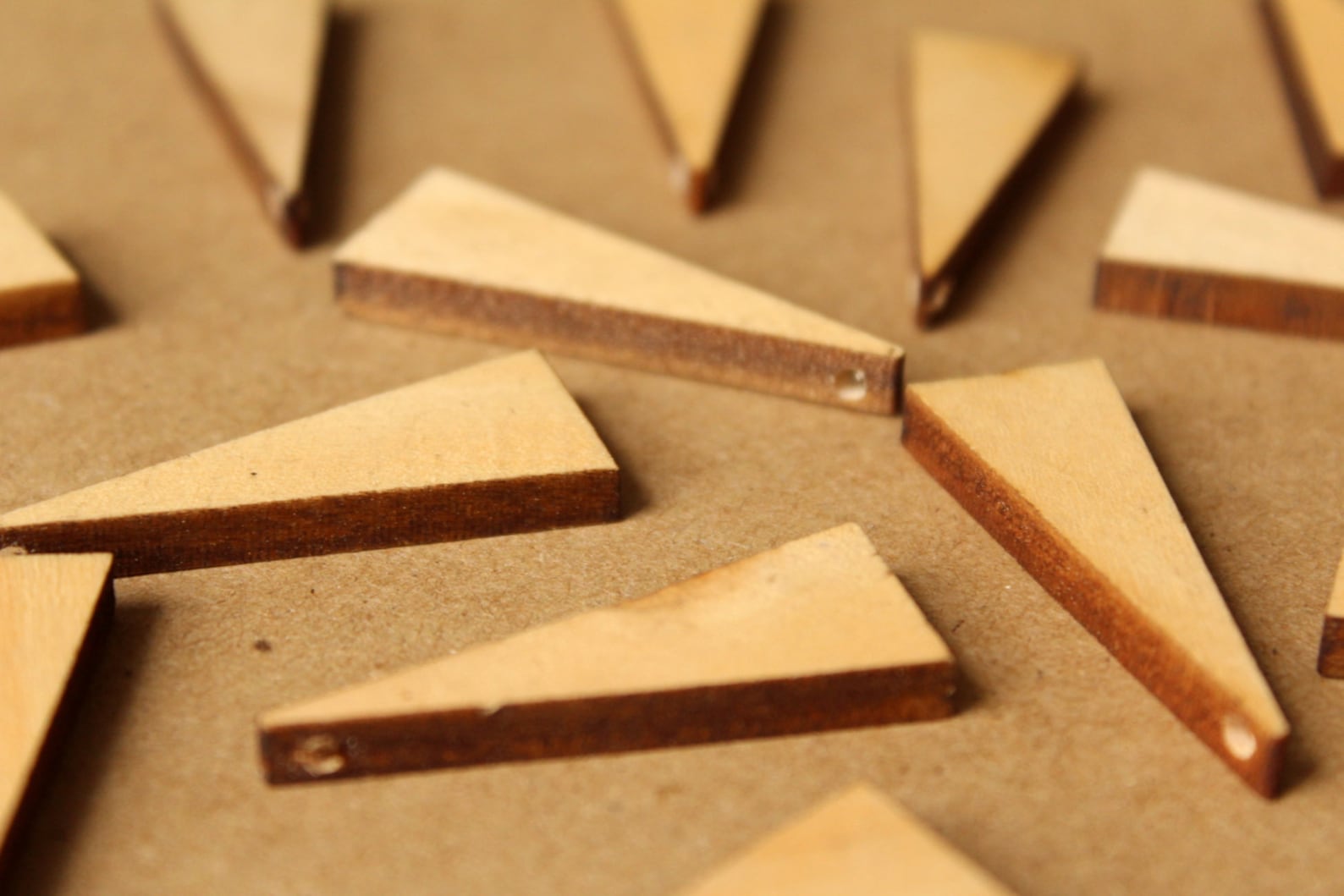 25 Pc. Flat Wood Triangle Beads, 40.5mm by 15mm | MIS-100 - Etsy