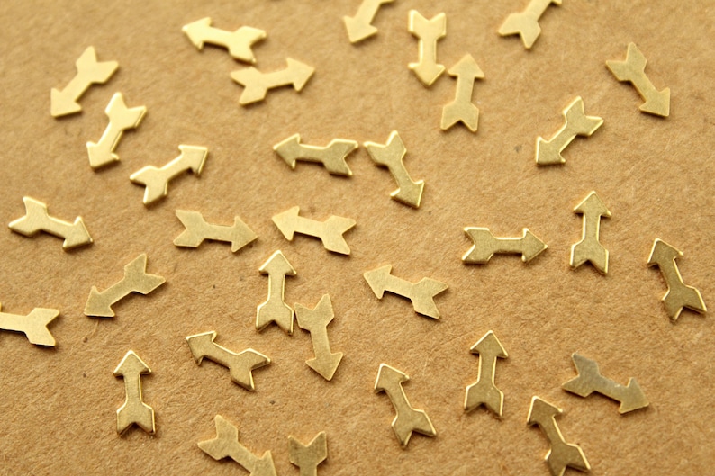 20 Pc. Tiny Gold Plated Brass Arrows: 8mm by 3.9mm - Made in USA | GLD ...