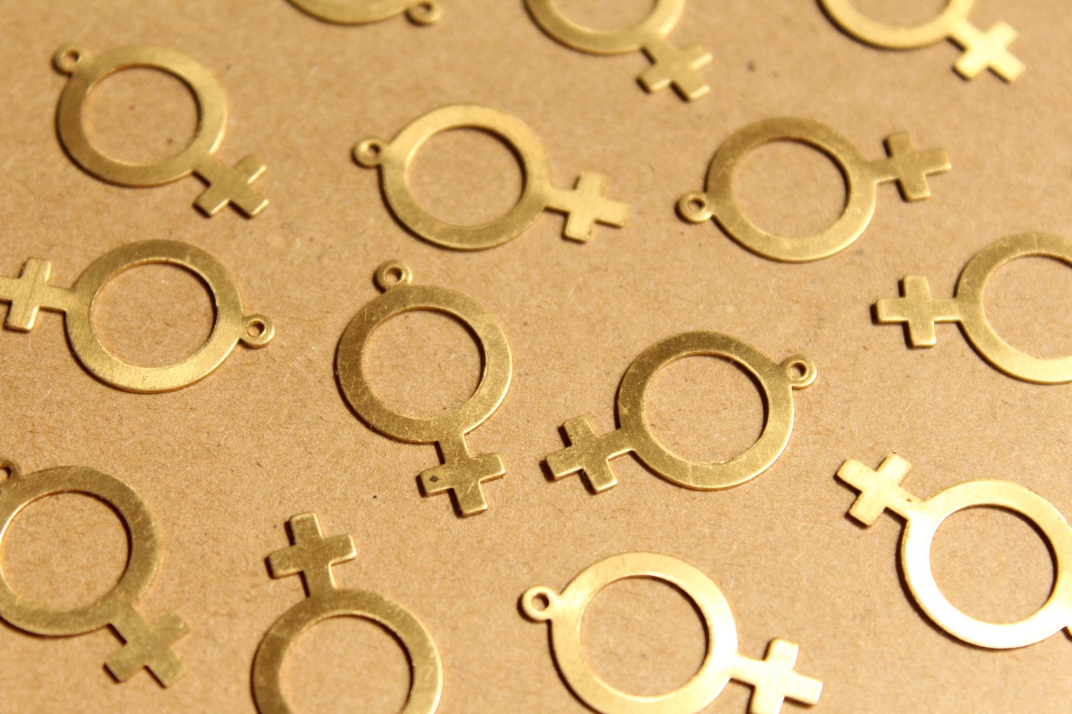 6 pc. Raw Brass Female Symbol Charms: 25mm by 15mm made in | Etsy