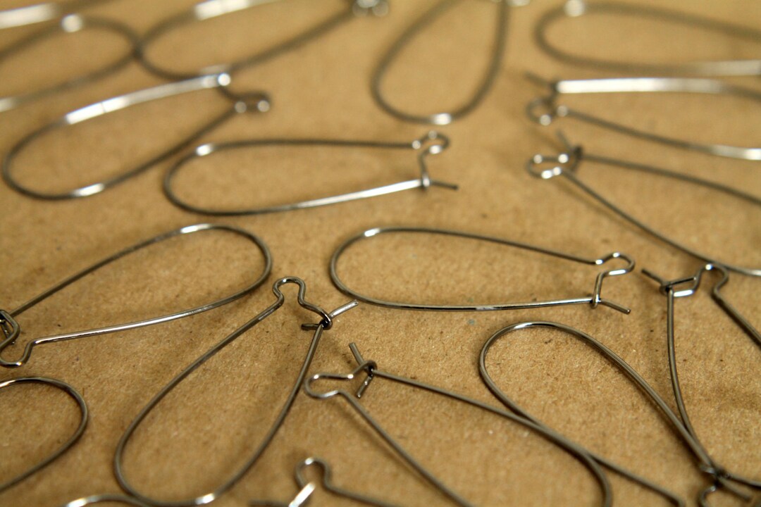 50 Pc. Gunmetal Kidney Earwires 33mm | FI-091 - Etsy