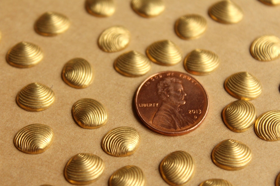 14 Pc. Tiny Raw Brass Clam Shells: 10mm by 8.5mm - Made in USA | RB-781 ...
