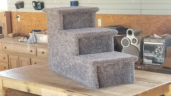 Hampton Bay Pet Steps