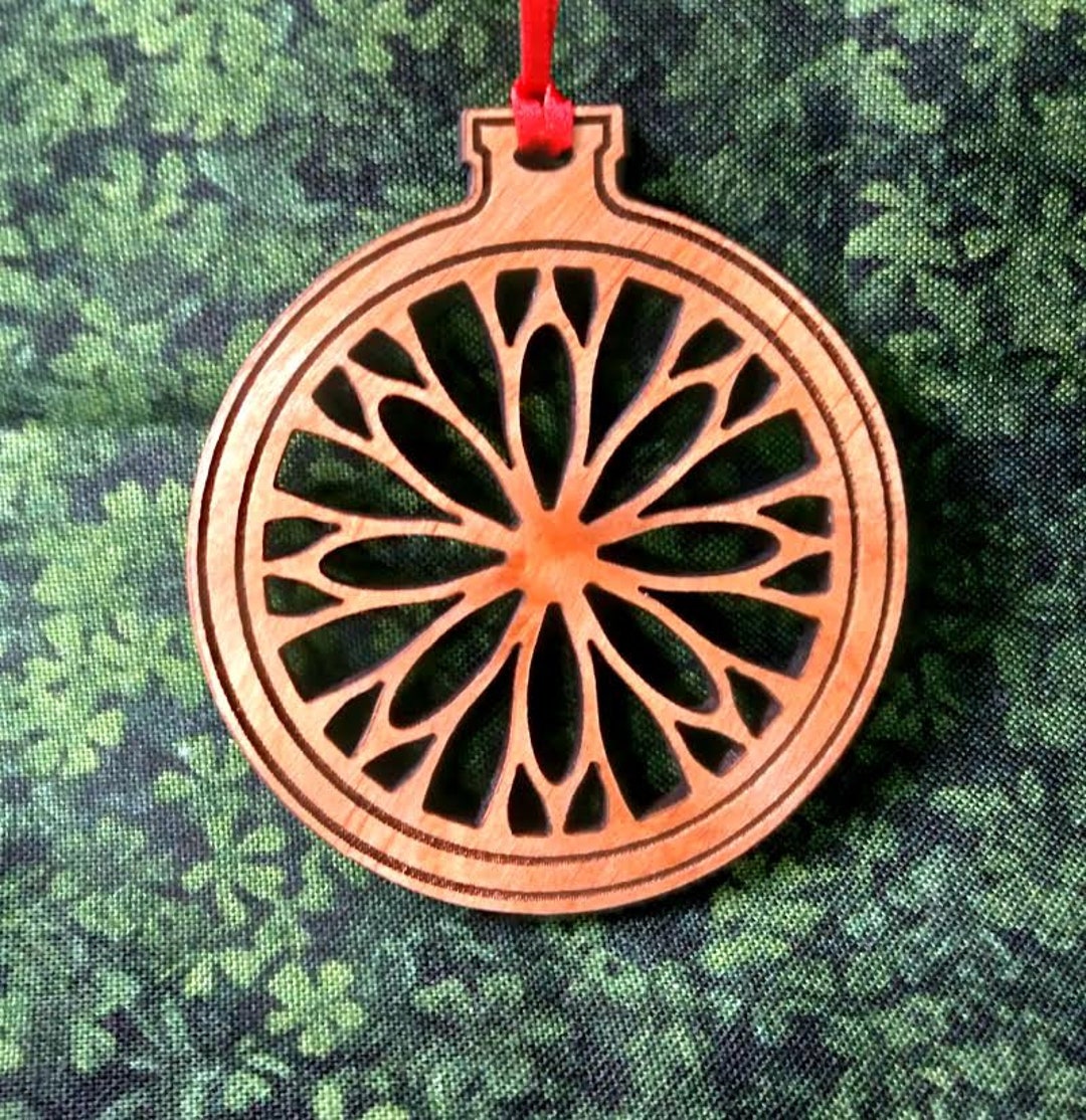 Daisy Ornament, Alder Wood - Etsy UK