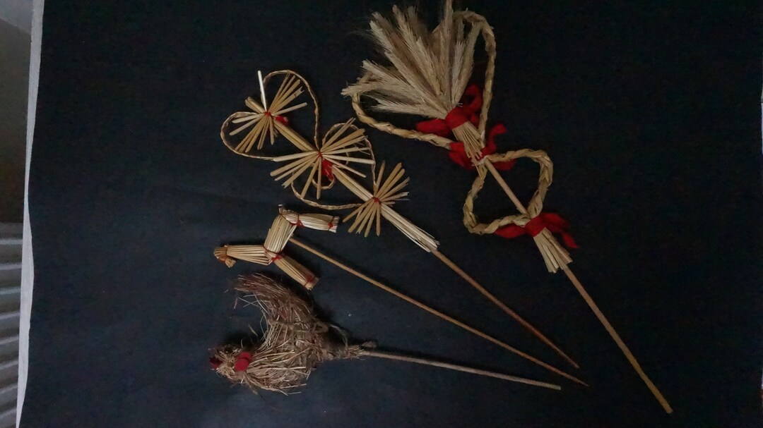 4 Swedish Scandinavian Rye Straw Sticks, Stake Ornaments Dala Horse ...