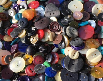 Vintage buttons | Etsy