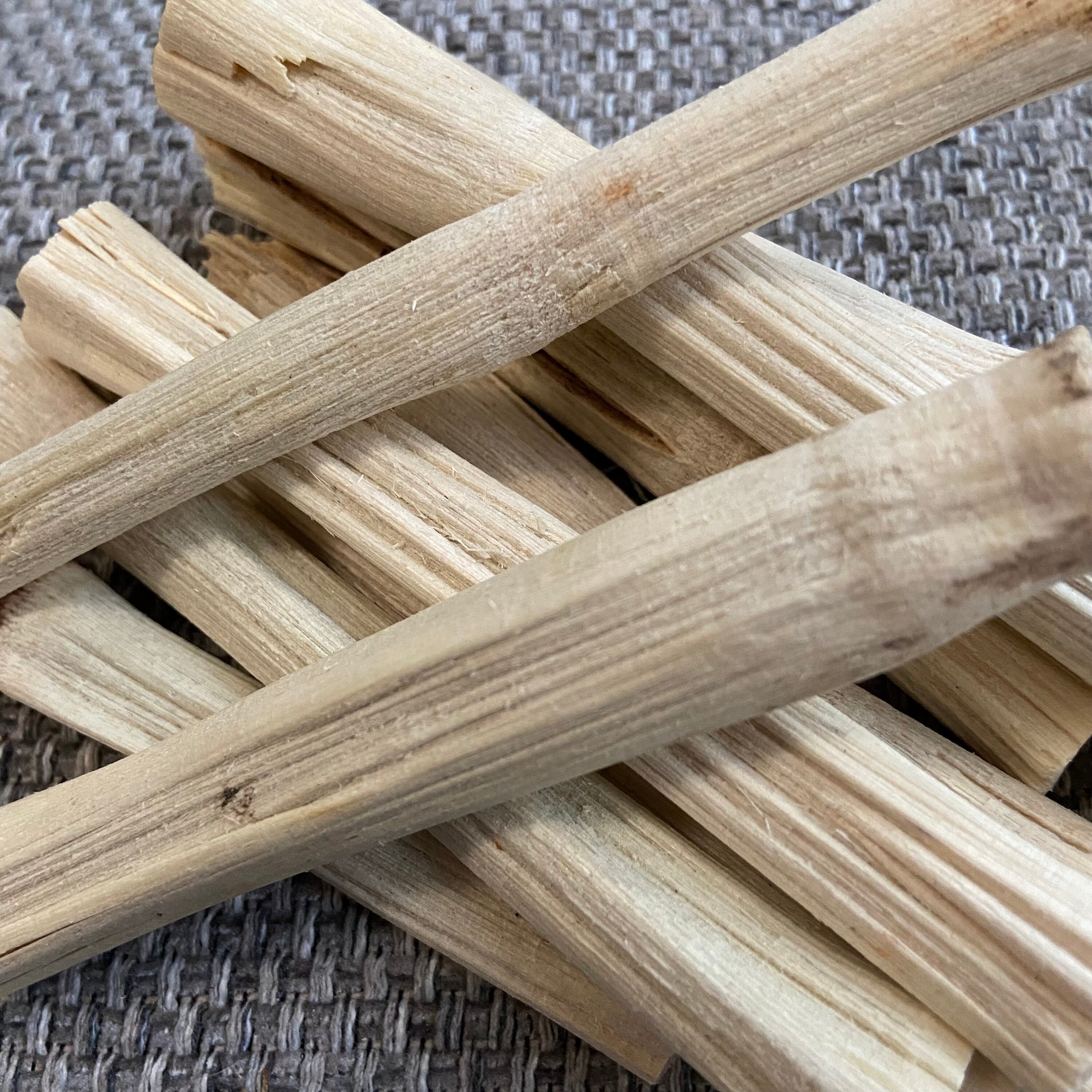 Sweet Bamboo Sugar Cane Bunny Rabbit Chew Gnaw Treat Sticks Small ...