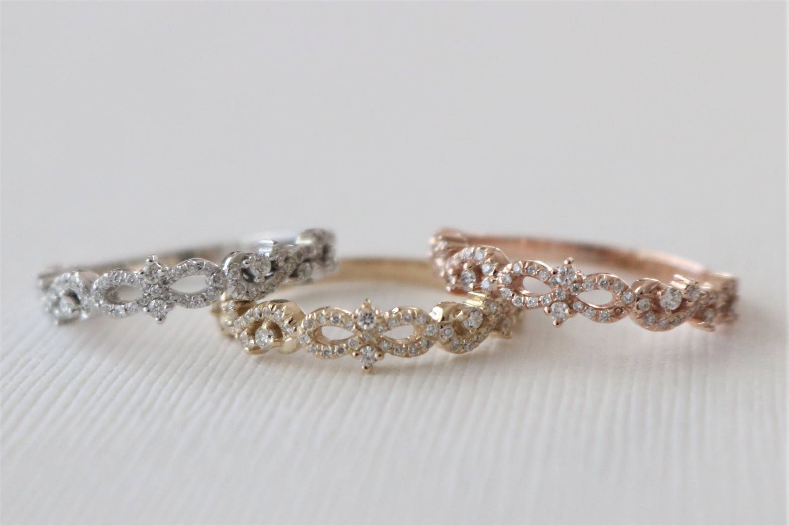 Vintage Style Scroll Diamond Band in 14K Gold - Etsy