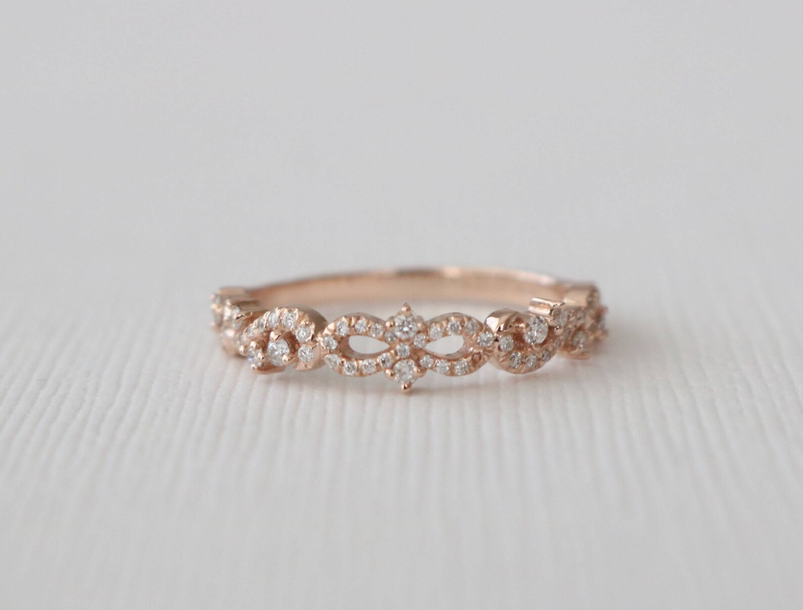 Vintage Style Scroll Diamond Band in 14K Gold - Etsy