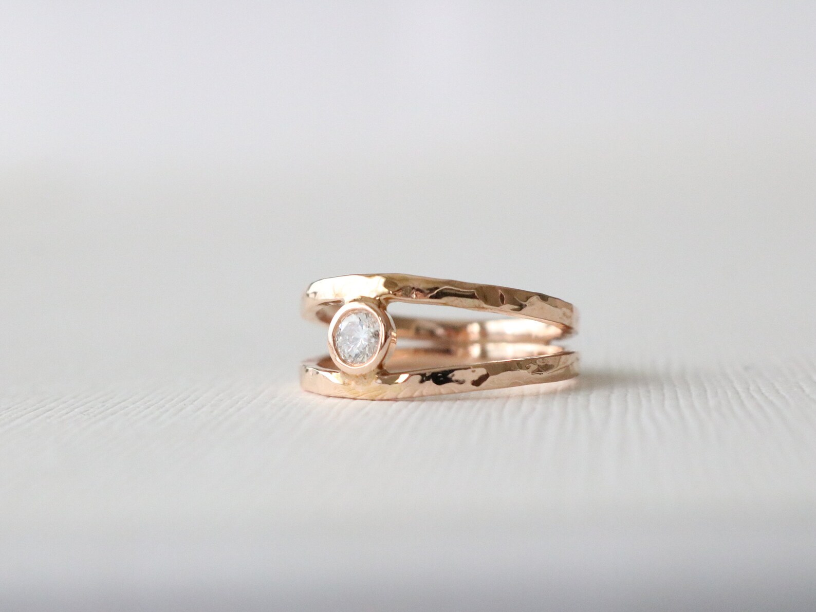 Unique Hammered Split Shank Bezel Diamond Ring in 14K Rose | Etsy