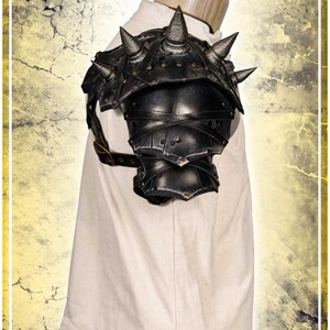 Ashwalker Spikes Pauldron Leather Armor for LARP and Cosplay - Etsy