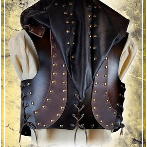 Outlaw Female Armor With Hood Torso Leather Armor for LARP and Cosplay ...