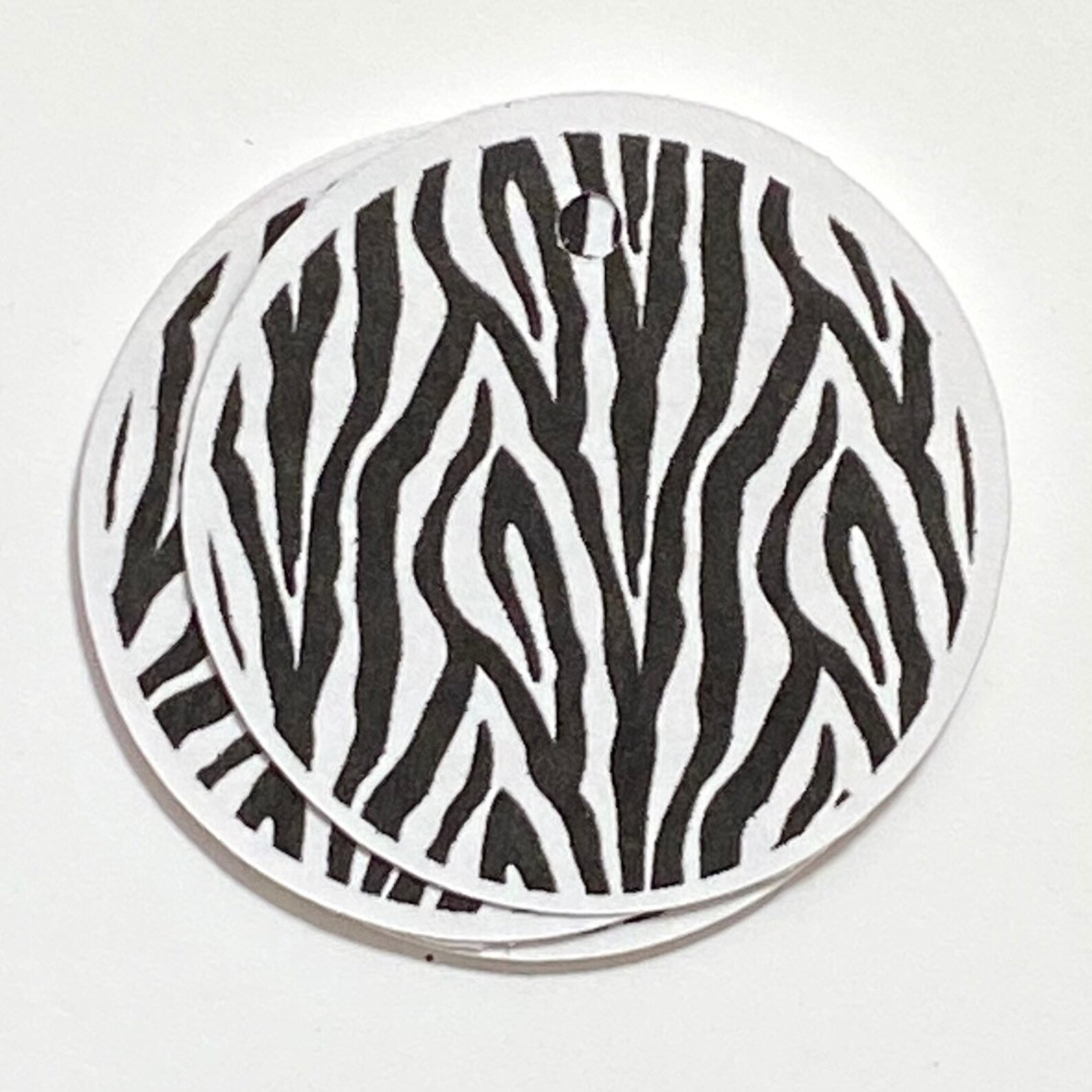 ZEBRA PRINT Round Gift Tags / Favor Tags / Set of 8 - Etsy