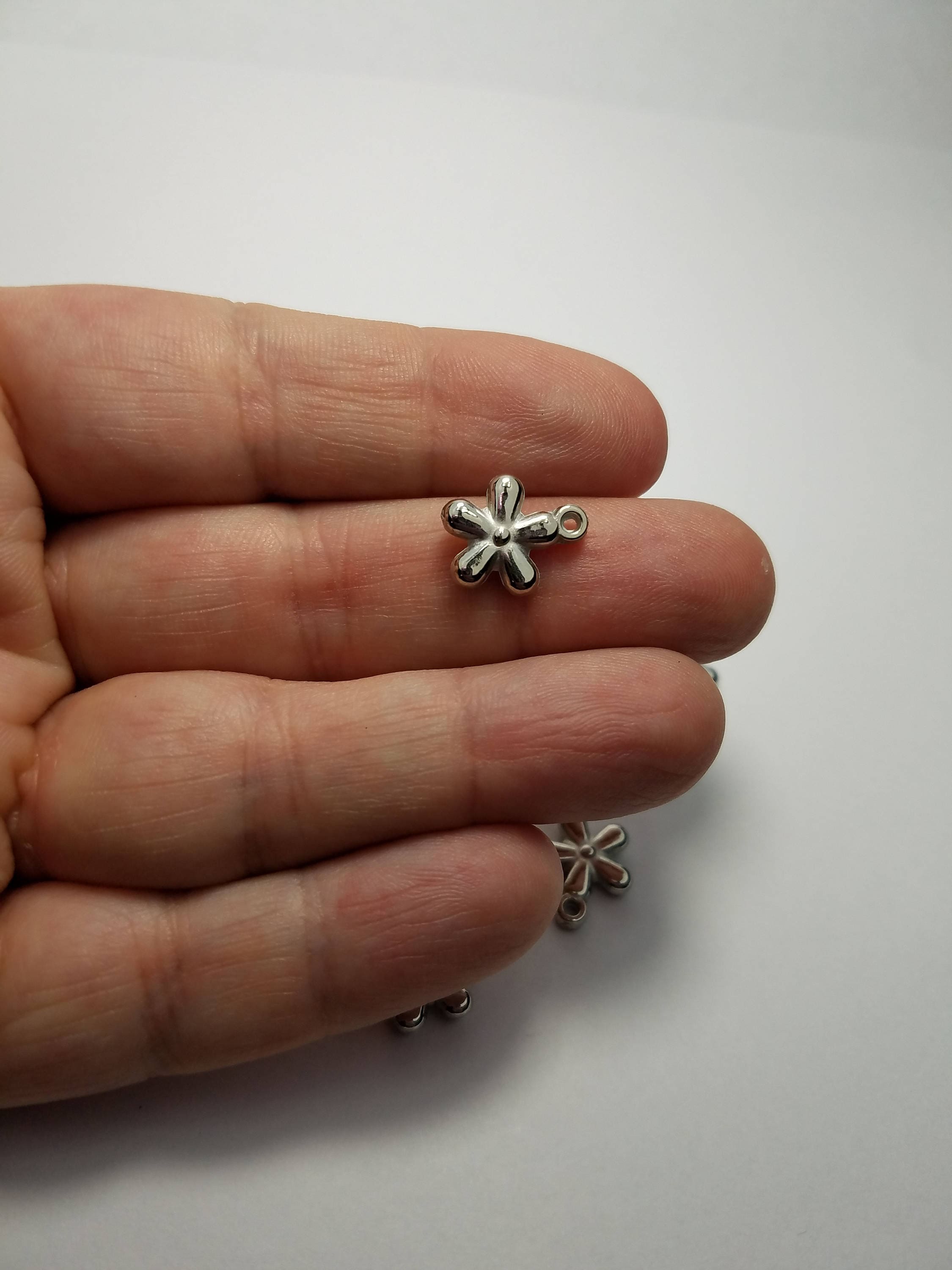 Silver Simple Flower Charms 10 Flower Charms Flower Charms | Etsy